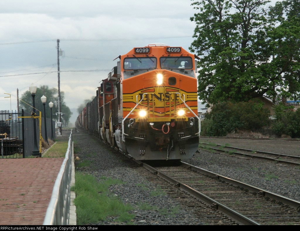 BNSF 4099